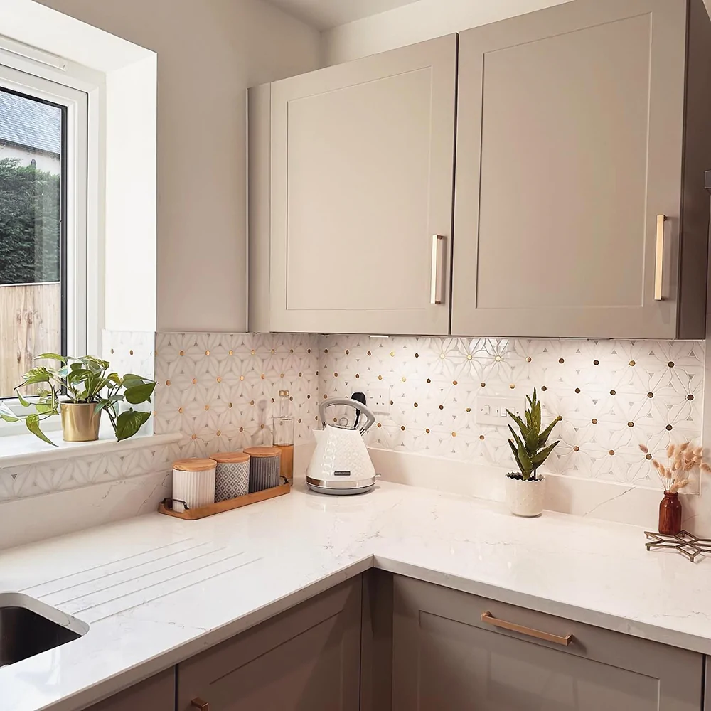 Flower Tiles Kitchen Bathroom Splashback Marble Wall Mosaic White Gold