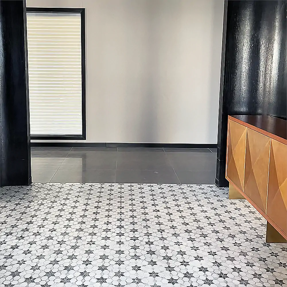 Hexagonal Star Marble Tile as Floor Tiles in the Entrance Hall